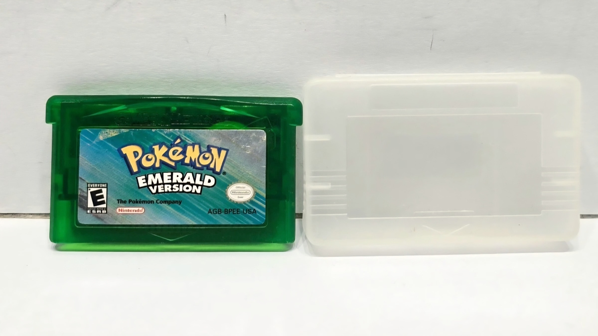 GBA - Pokemon Emerald Version - Huuto.net | Huuto.net