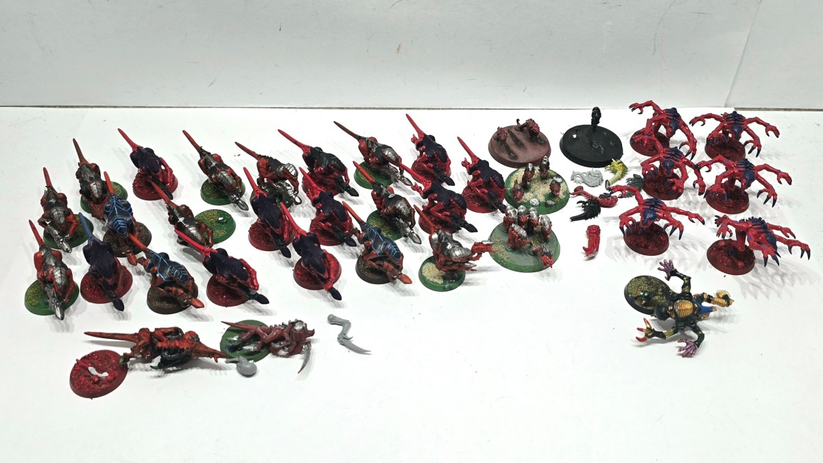 WH40K - 35kpl Tyranid Termagant, Genestealer, Swarm [K50] - Huuto.net ...