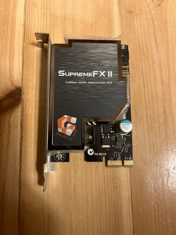 ASUS ROG SUPREMEFX II MAXIMUS FORMULA GREEN HD AUDIO SURROUN - Huuto.net