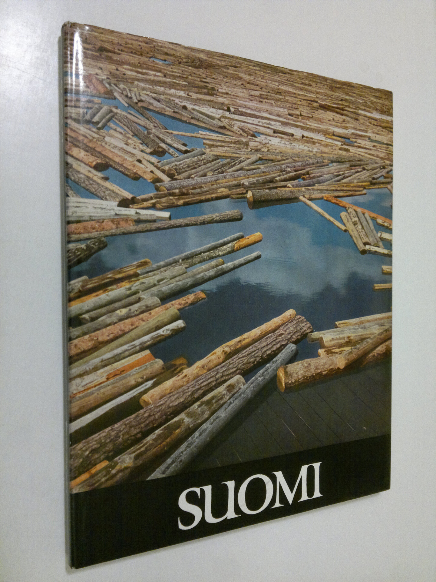 Suomi : Järvien ja metsien maa - Huuto.net